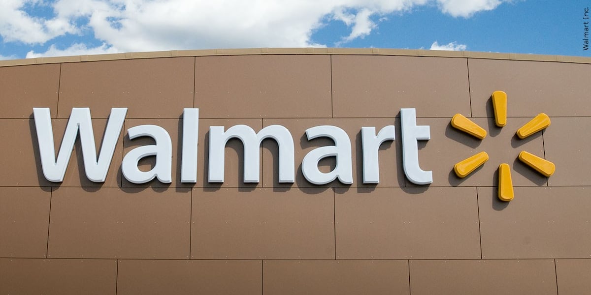 Off-duty police officer disarms man inside Walmart after road rage incident Off-duty police officer disarms man inside Walmart after road rage incident